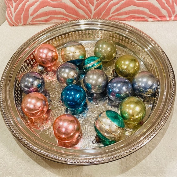 Vintage | Holiday | Ja6please Read Vintage Glass Ornament Set Shiny ...